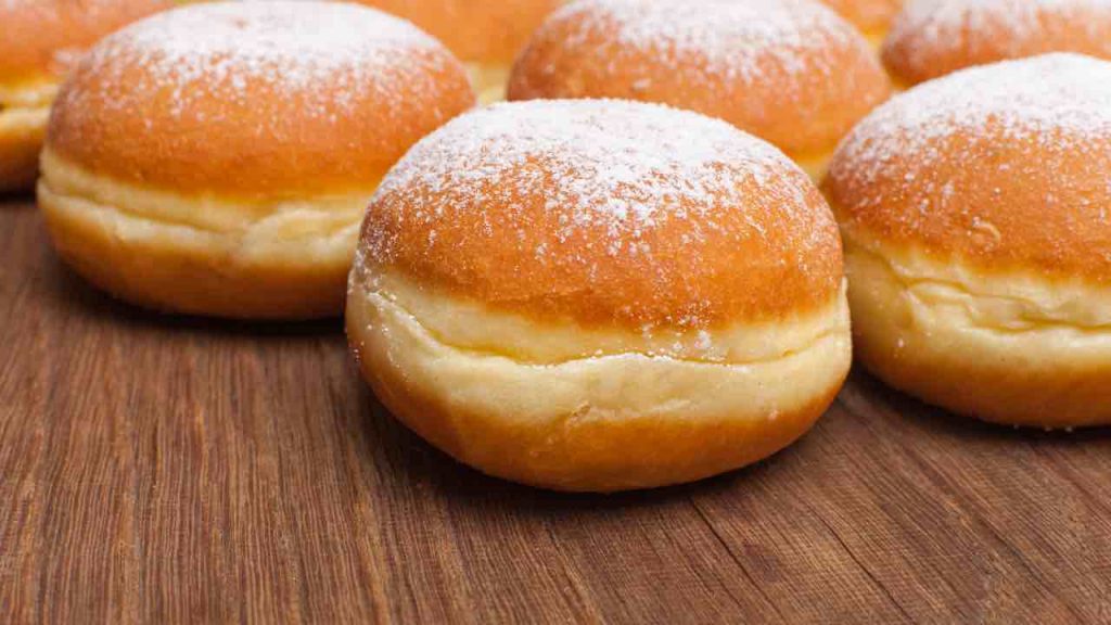 Ricetta semplice dei krapfen, ottimi per la colazione