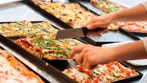 Le migliori pizzerie al taglio di Roma: ecco chi c'è al primo posto